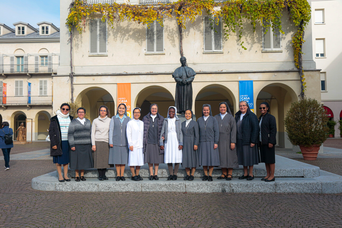 Italy - Missionary Crosses Consigned to Missionaries