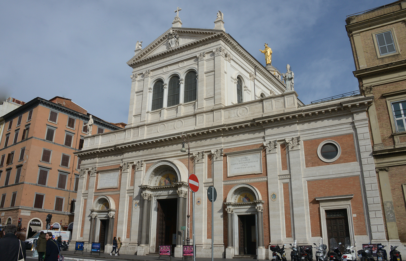 The Church of the Sacred Heart of Jesus in Rome, where Don Bosco wept ...