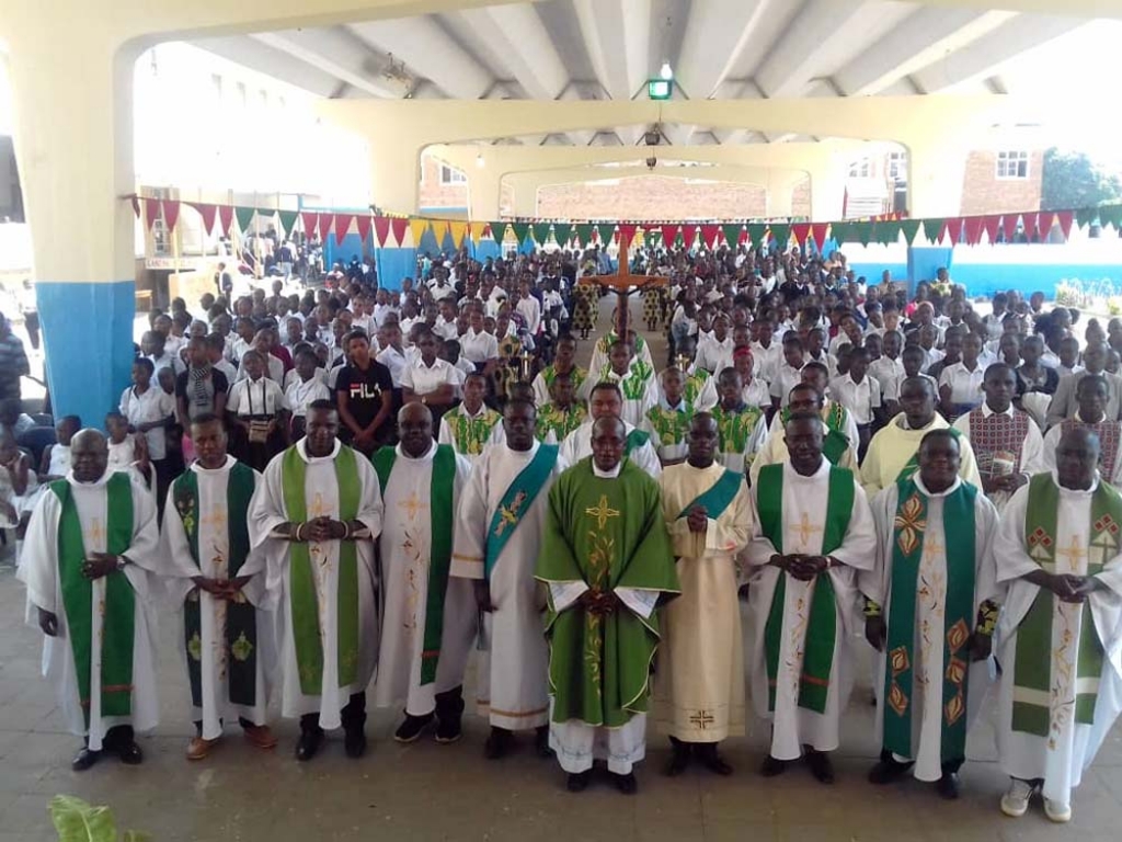 D.R. Congo - Opening of Youth Ministry activities