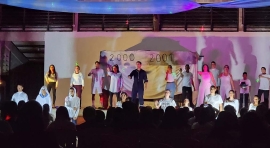 Venezuela – On stage the musical "Two thousand years later", to promote ...