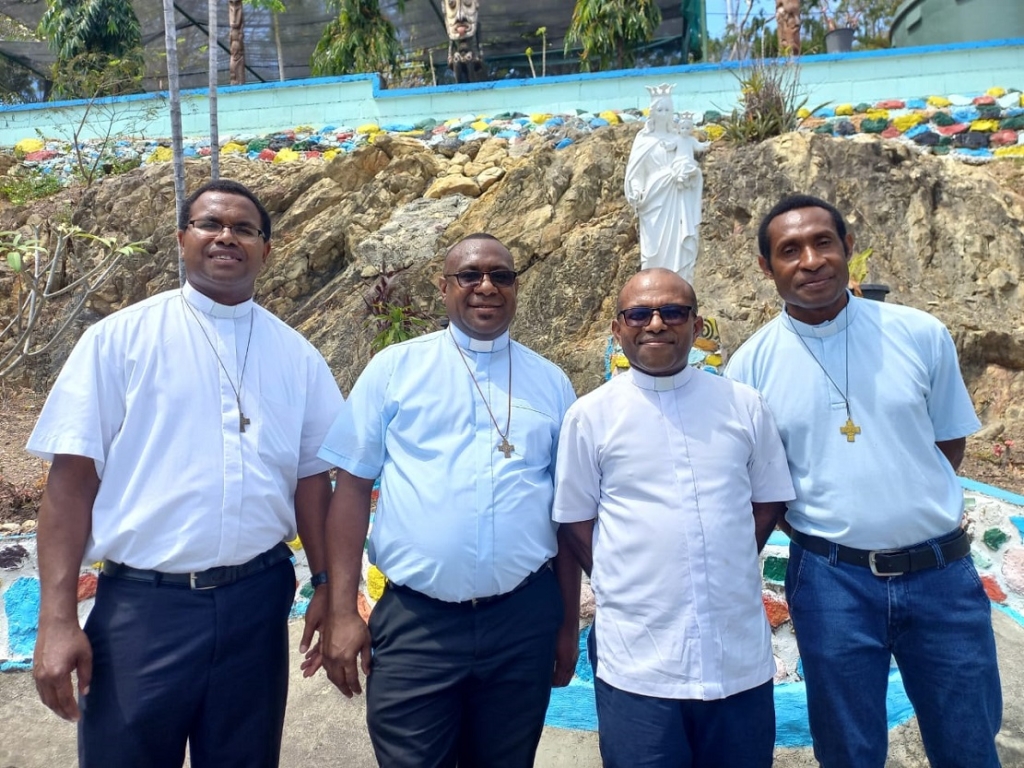 Papua New Guinea - A gift from God for the "Blessed Philip Rinaldi ...