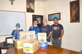 Islas Fiji - La comunidad salesiana de Suva distribuye ayuda a las familias