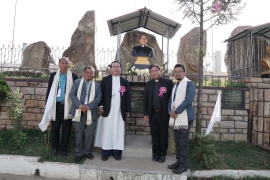 Índia – Busto em memória do Arcebispo salesiano Dom Dominic Jala